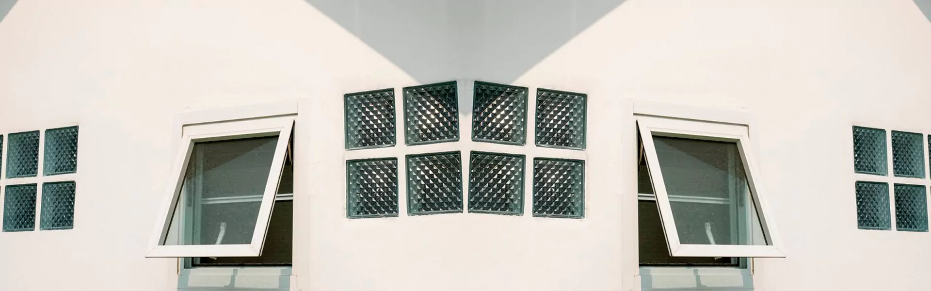 Hopper Windows Russell - Wood And Custom Windows