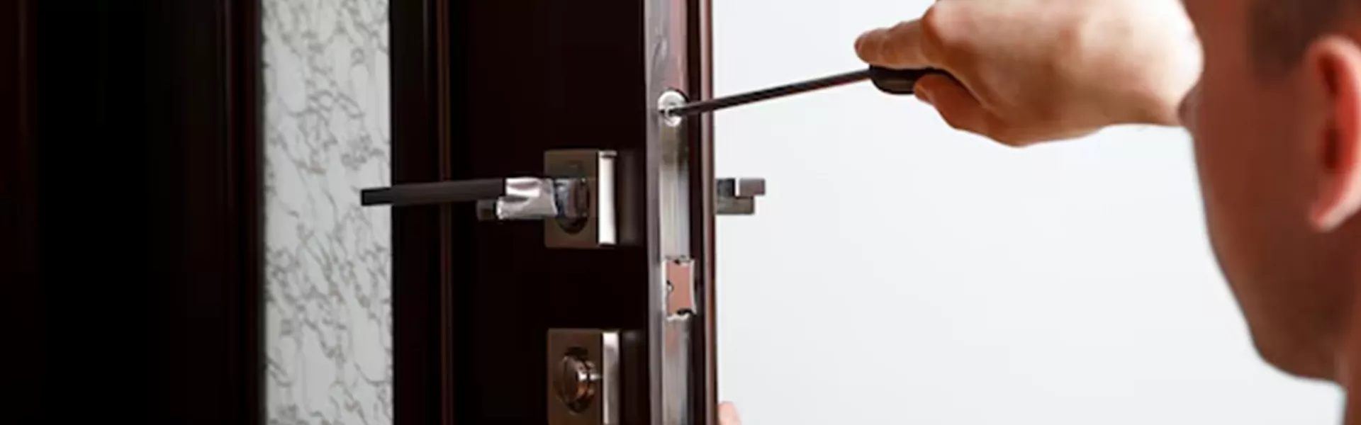 Multi Point Door Installation in Ottawa - Local Multi Point Door ...