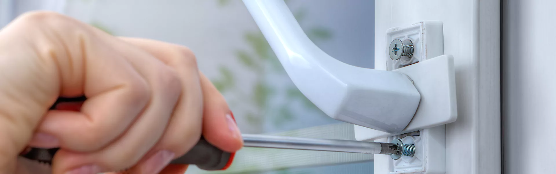 Window Handle Replacement Ottawa - Broken Window Handle